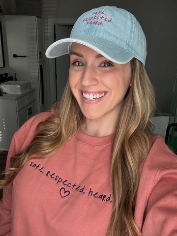Nurse influencer Jen Hamilton wants expecting parents to leave birth ...