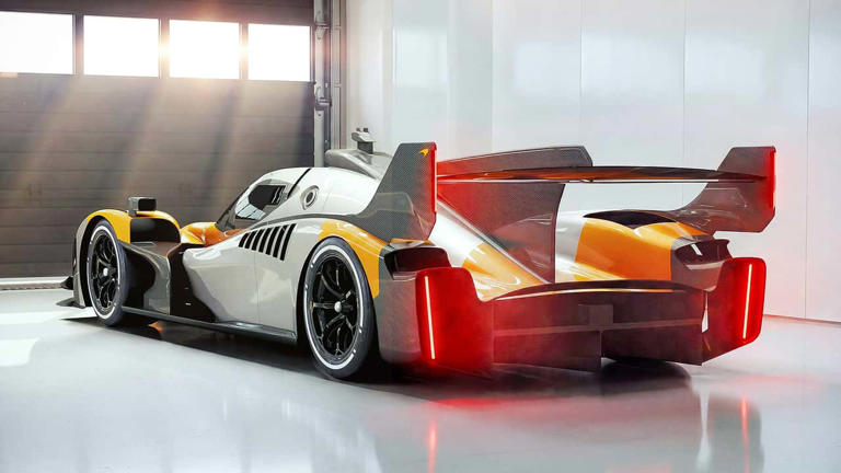 The new McLaren track car has 720 horsepower from a pure V6 engine