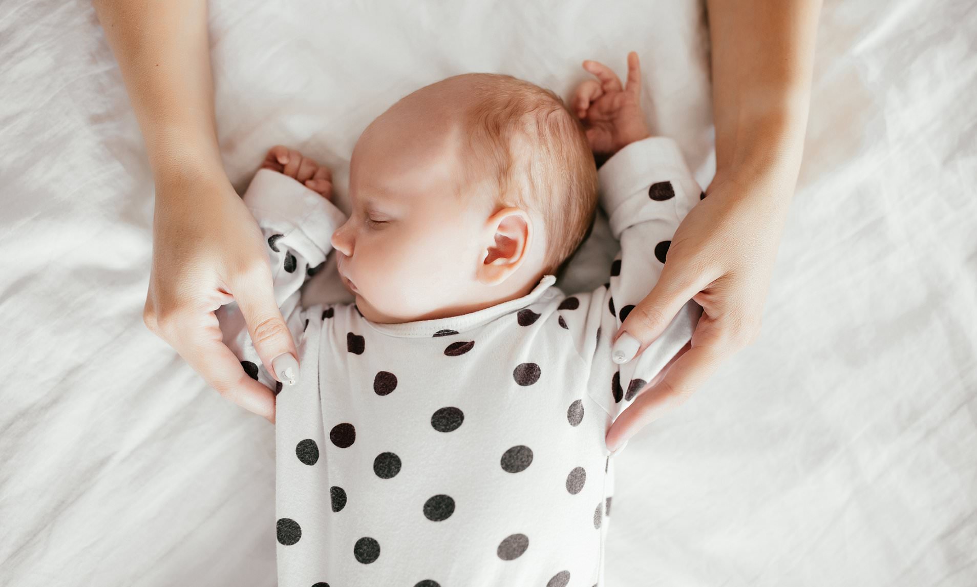 'Infant sleep experts' are giving parents advice that could kill their ...