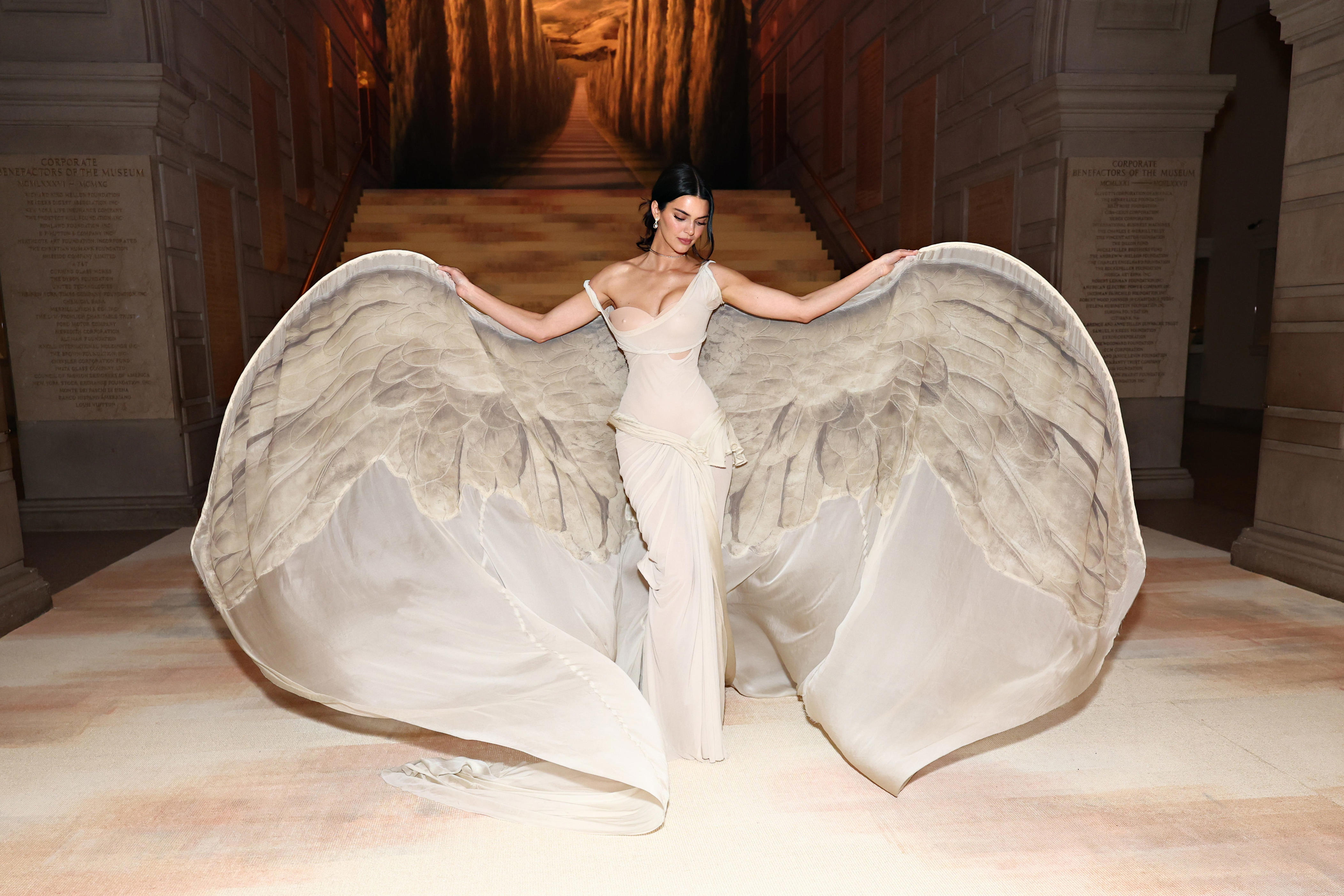 9 incredible Met Gala looks based on paintings, and the artworks that ...