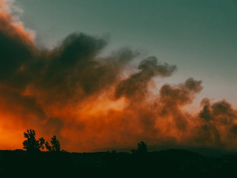 Wildfire smoke could worsen air quality in metro Phoenix