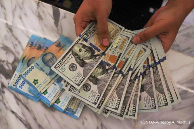 Rupiah kian tertekan Rp 17.672, komentar Prabowo dinilai picu persepsi ...