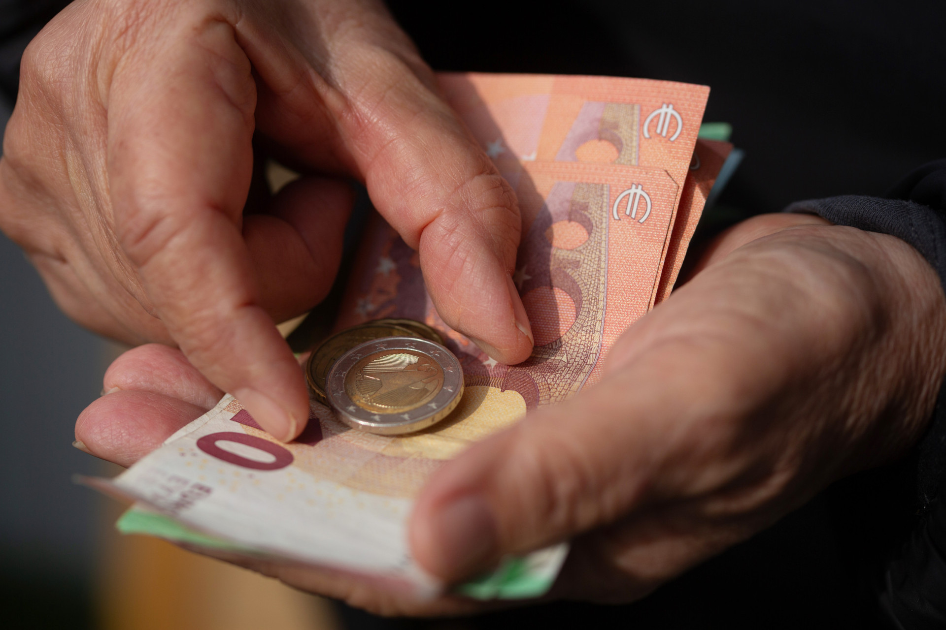 Verdens stærkeste valutaer