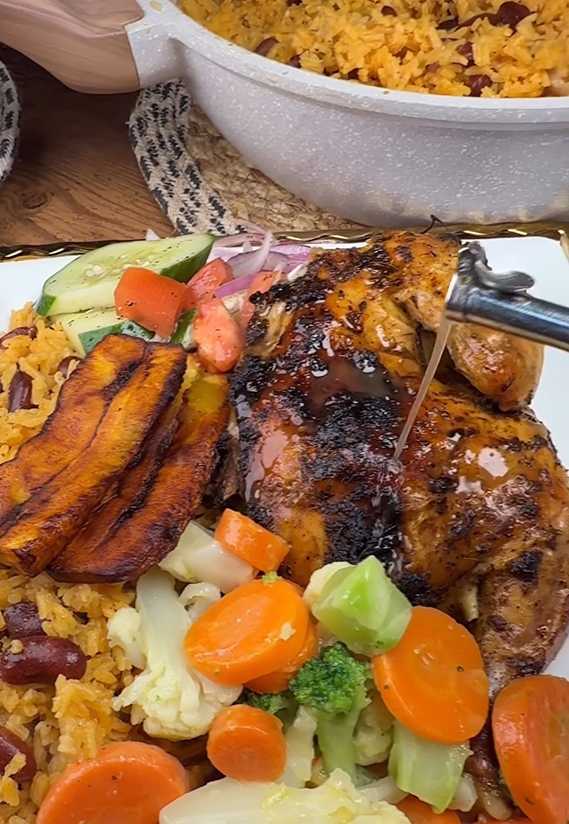 Wasakaka Dominicana recipe: Traditional Dominican citrus garlic sauce