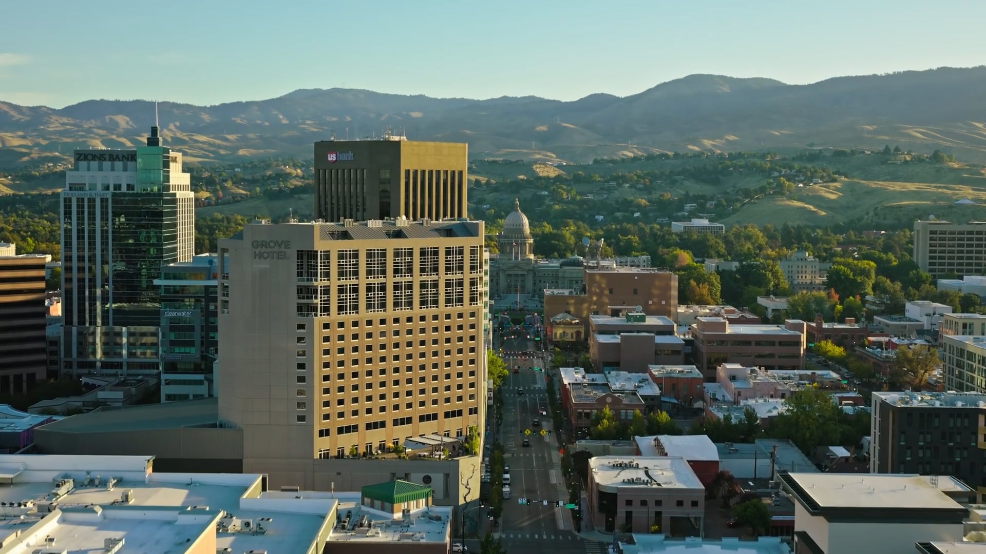 Boise: Drone views of the famous capital city of Idaho