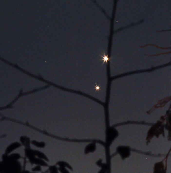 Venus-Jupiter conjunction in June 2026