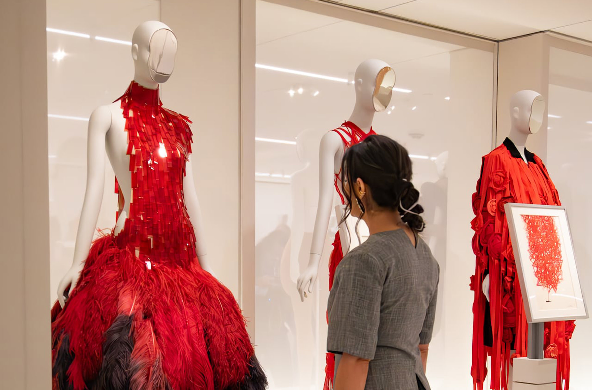 Meet the Canadian artist behind the mirrored mannequins that ...