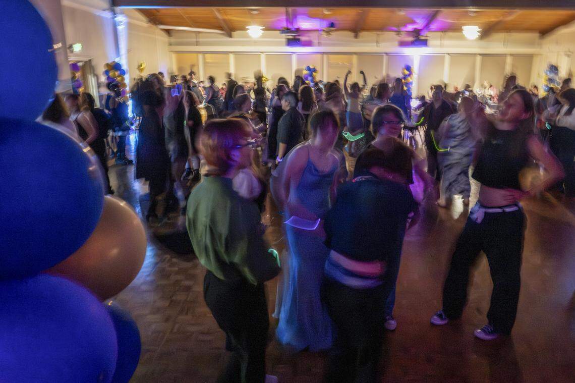 'You have to have joy.' LGBTQ+ Tacoma youth find community at Queer Prom