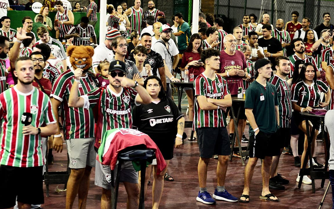 Fluminense terá telão em Laranjeiras para torcedores acompanharem ...
