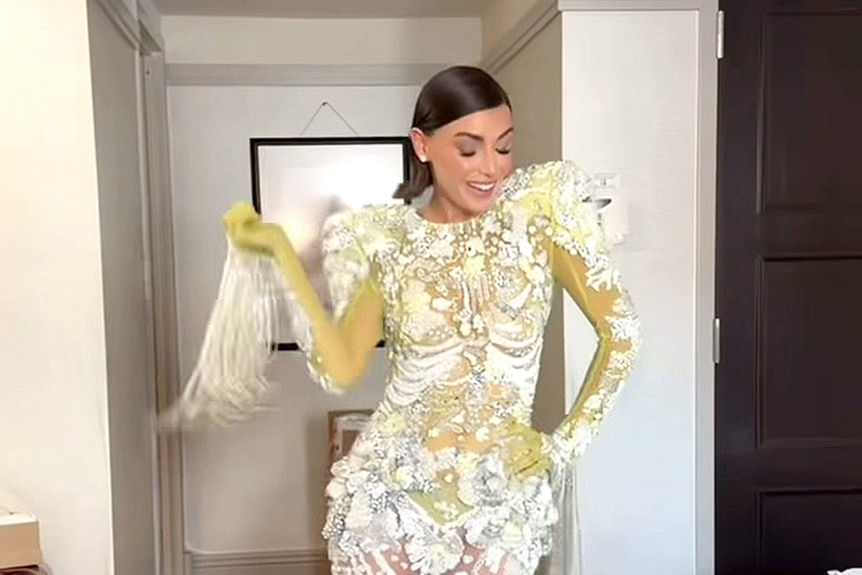 Bronwyn Newport and Ciara Miller stun in fabulous fashion at the Met ...