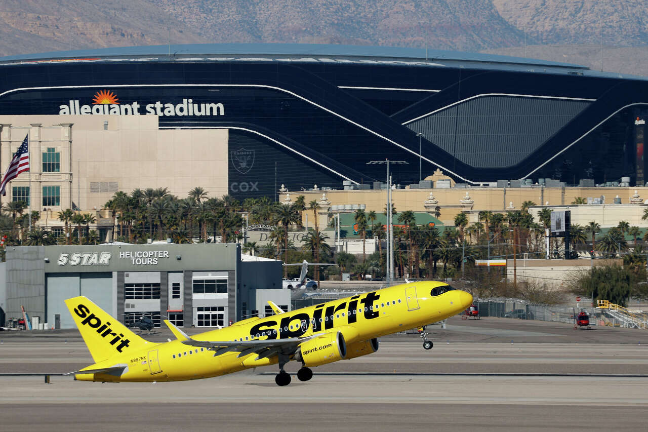 Spirit collapse and airline shifts strain Texas college sports budgets