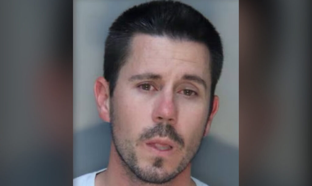 Secret Service scandal: Officer arrested for alleged public indecency ...