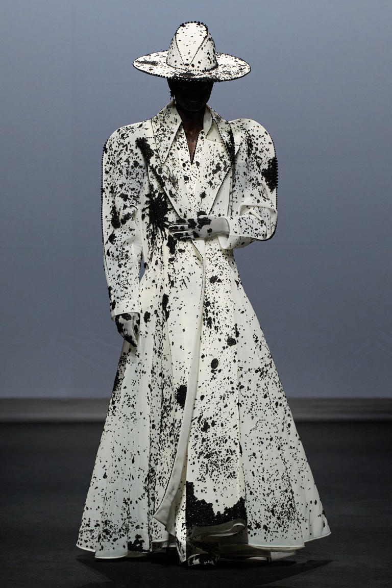 Celebrities in Robert Wun couture at the 2026 Met Gala