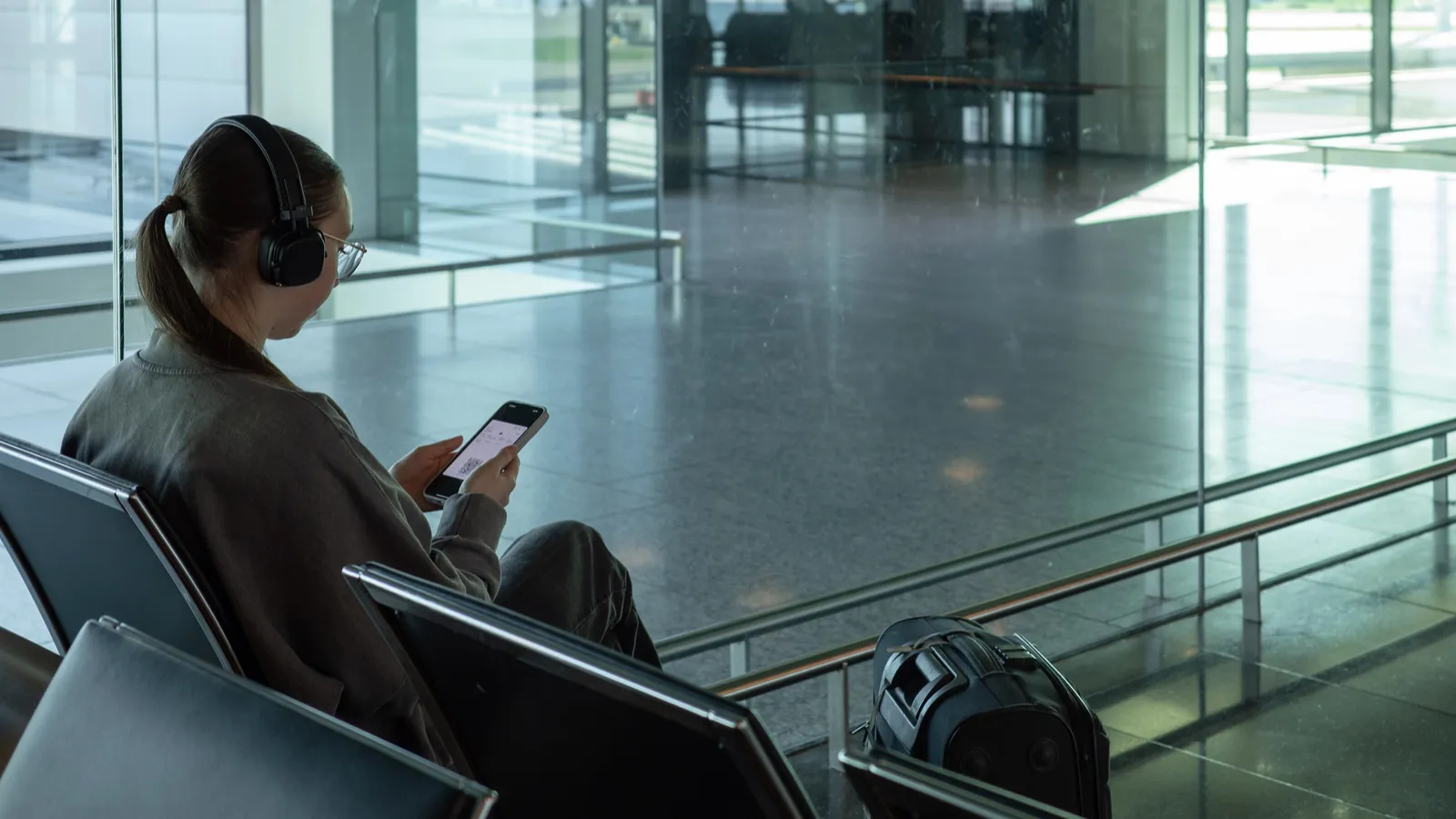12 airport restaurants worldwide that make waiting time taste better