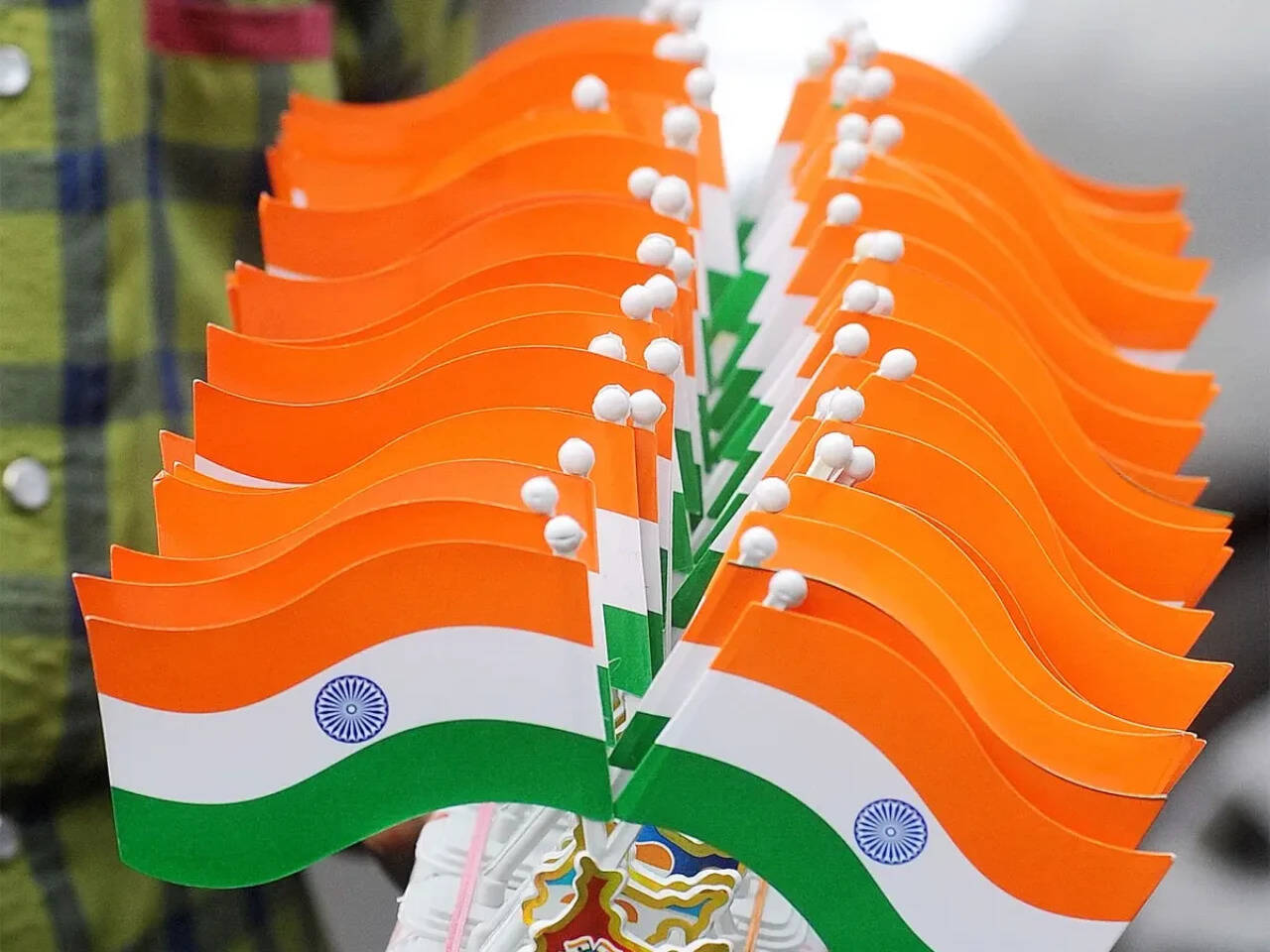 India tops global remittances at $137 bn: UN