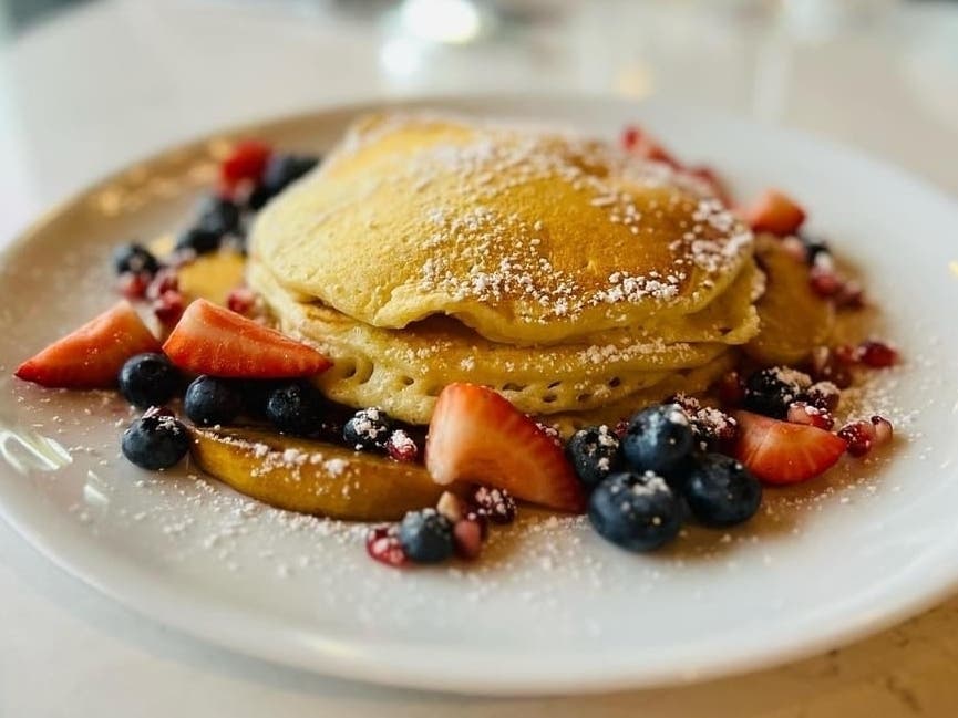 East Brunswick's Orchard Park sets Mother's Day brunch & dinner