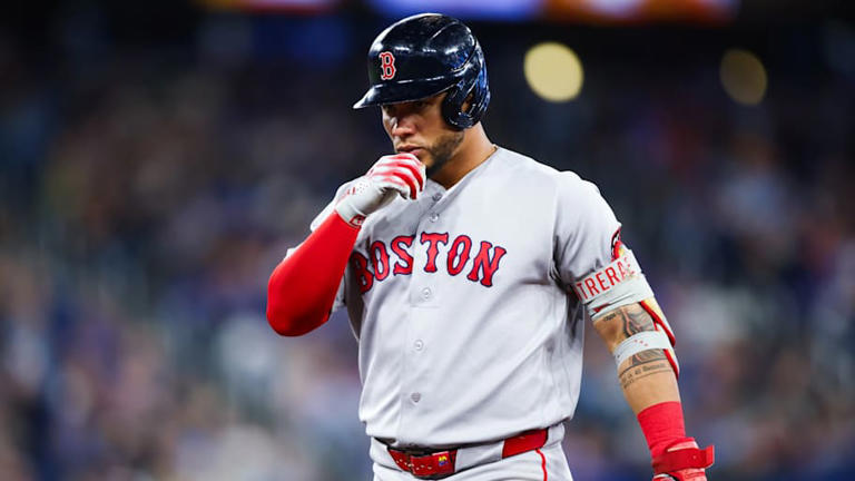 This Rangers-Red Sox trade for Willson Contreras is impossible to turn down