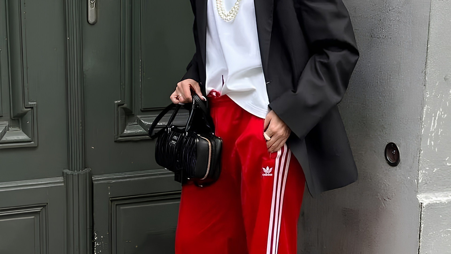 10 fashion trends that stylists are spotting this season