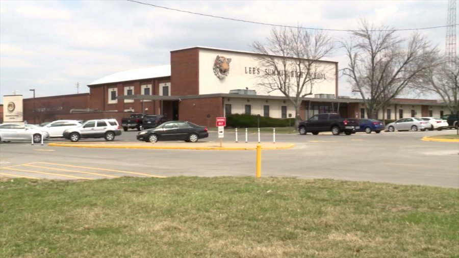 Lockdown lifted at Lee’s Summit High School after reported threat ...