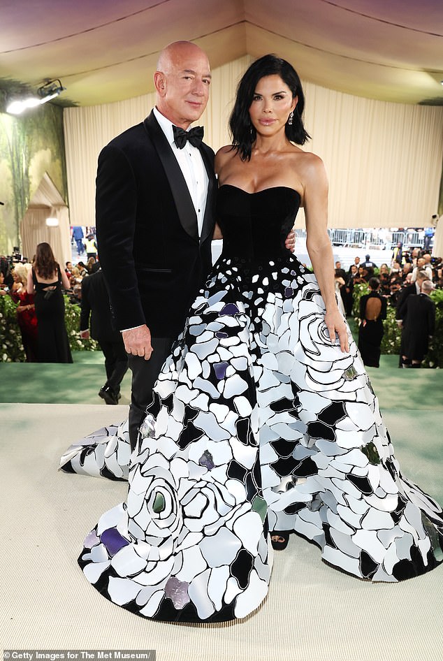 Met Gala insiders: Drama plaguing first event bankrolled by Jeff Bezos