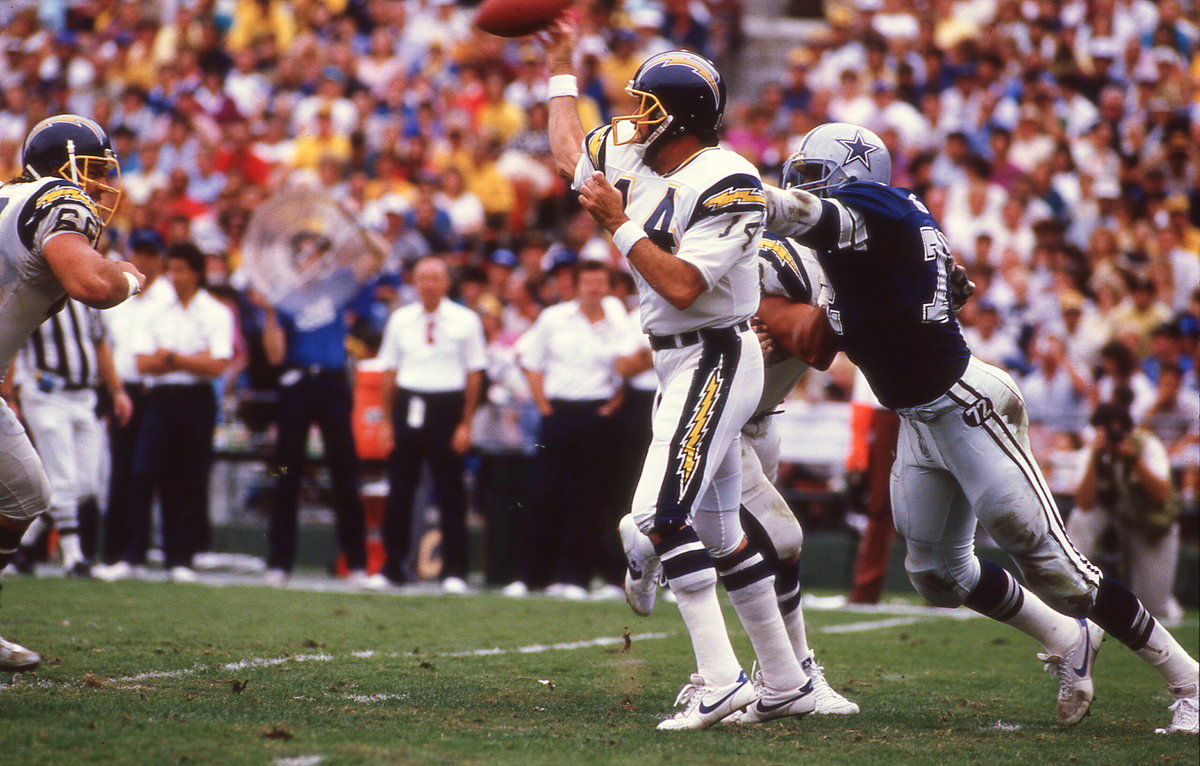 NFL QB rankings: 15 AFC quarterbacks who took the most sacks in history