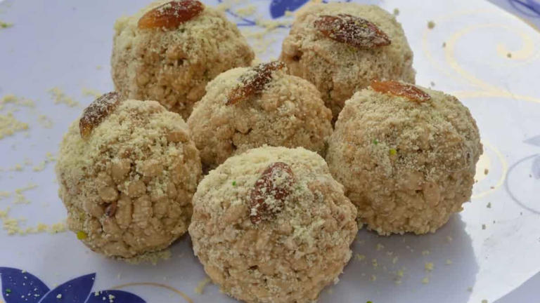 Skip rasogolla: 7 Bengali sweets that deserve your attention