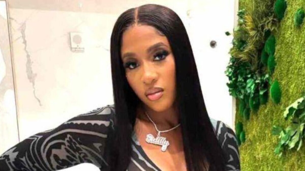 'That was my baby:' Mystery lingers after pregnant rapper killed in ...