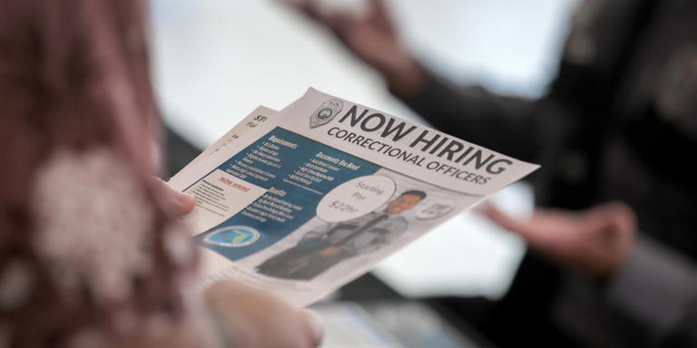 ADP says businesses create the most new jobs in 16 months. Hiring ...