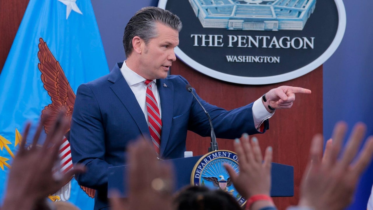 Pentagon gives update on Iran war as Navy destroyers transit Strait of ...