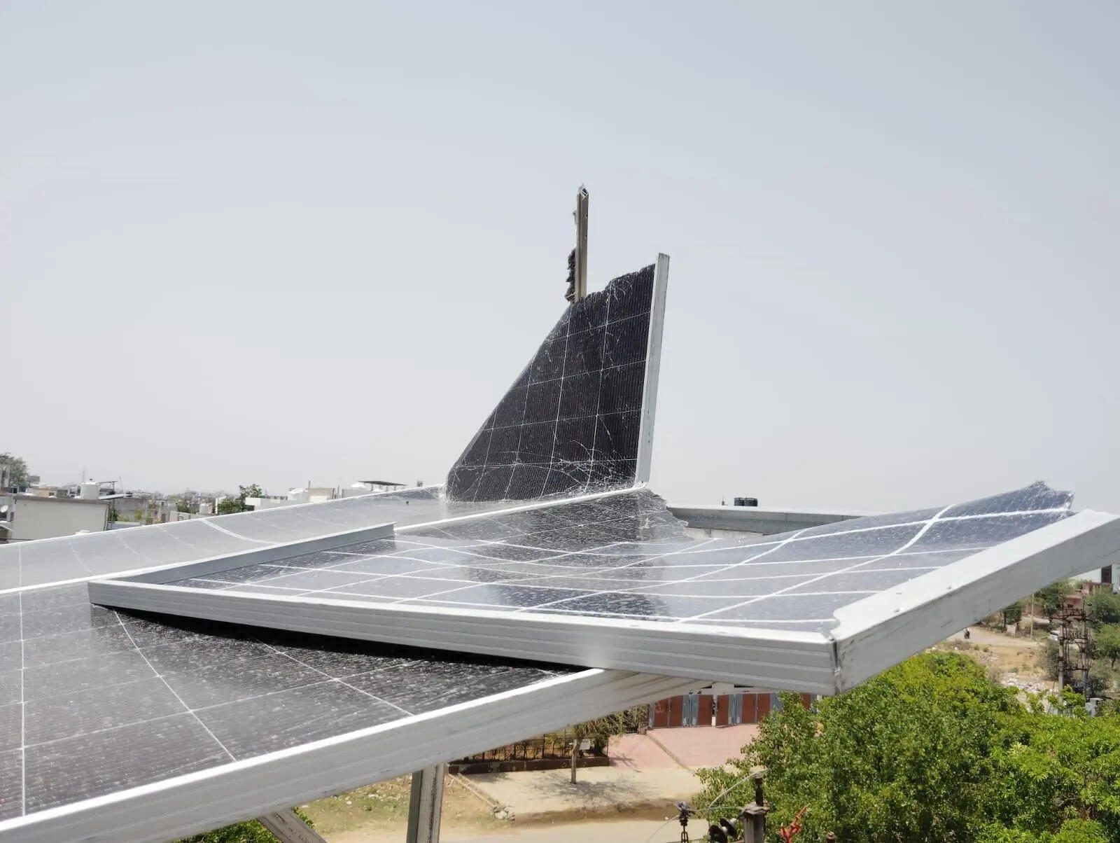 Thunderstorm damages rooftop plants, raises solar panel quality concerns