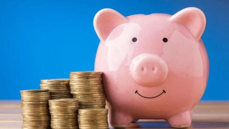 Economic storm watch: 4 smart money moves to make as inflation and ...