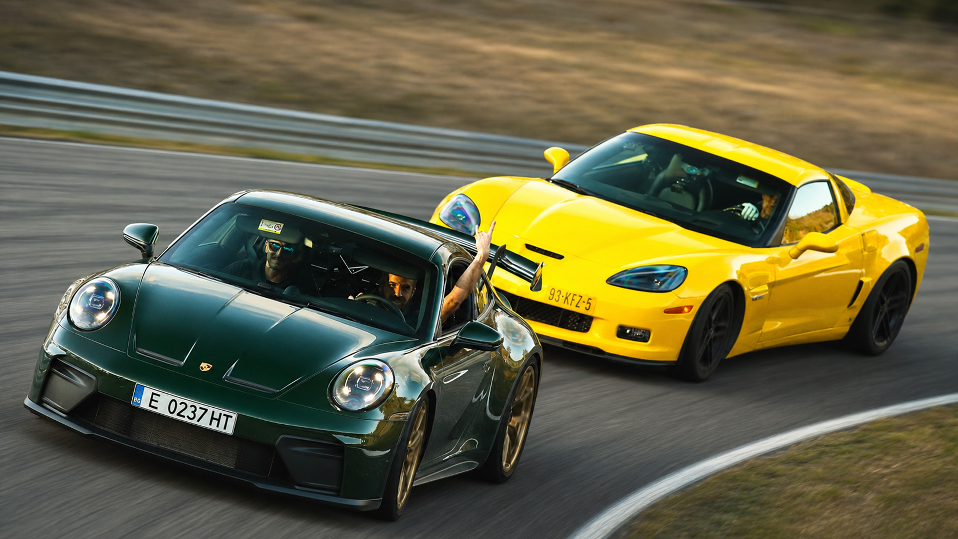 Can stock Corvette Z06 catch Porsche 911 GT3 on circuit?