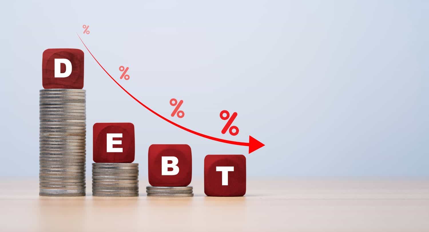 Seven out of every ten dollars of Americans' $18.8 trillion debt is ...