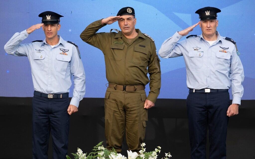 At handover ceremony, outgoing Air Force chief calls for 'external' Oct ...
