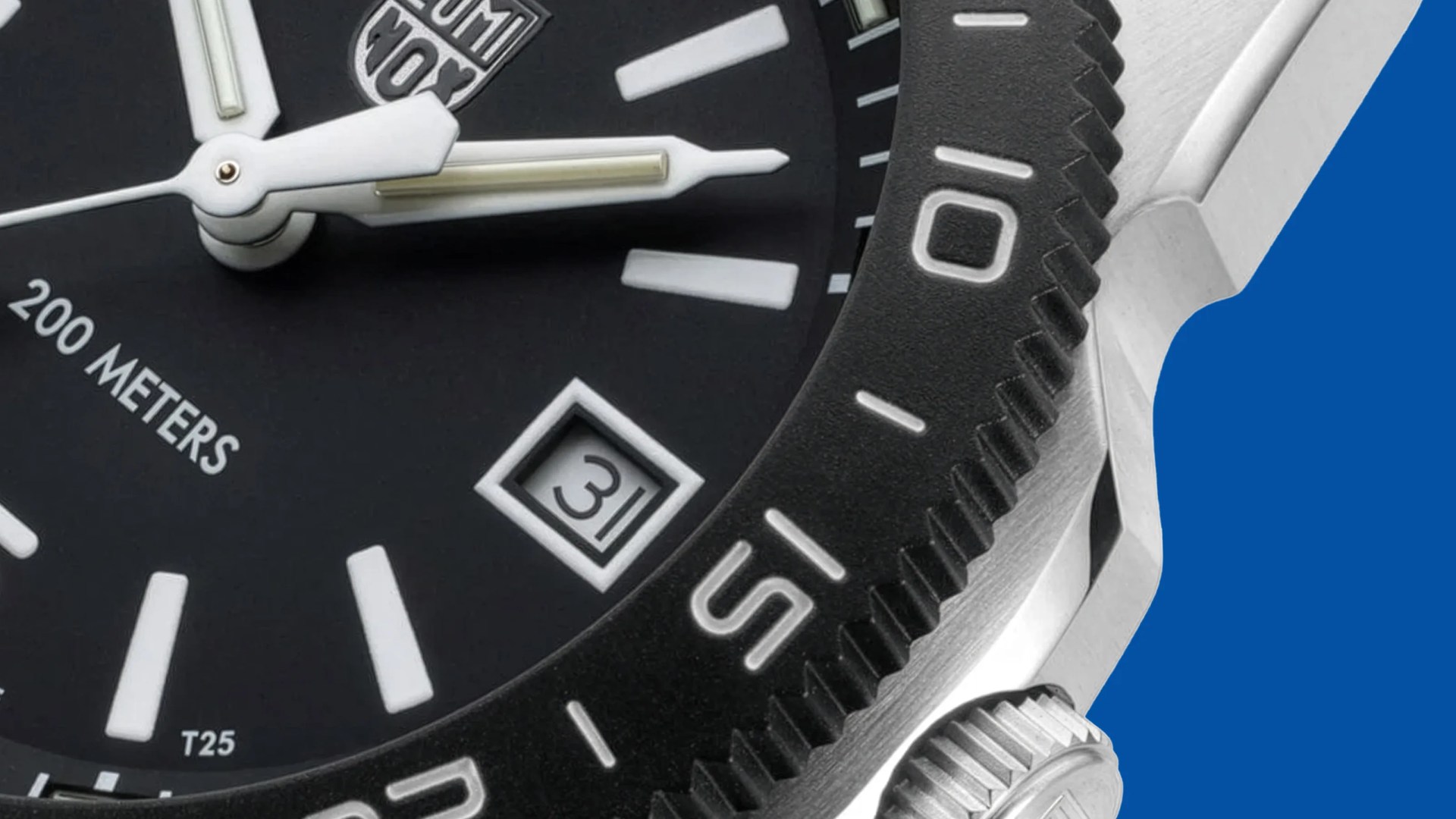 Costco is quietly selling Luminox’s rugged dive watch for half off