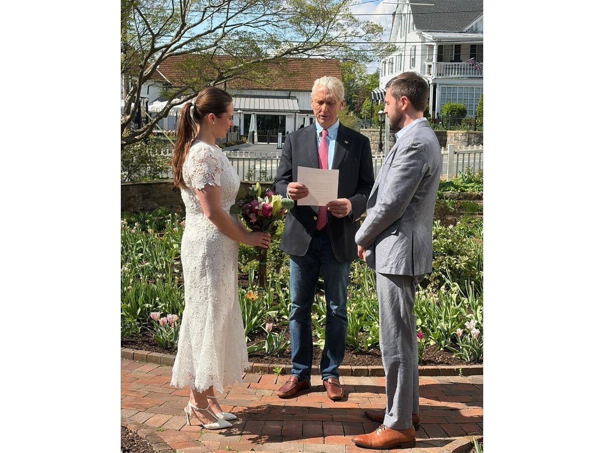 Mendham mayor marries local couple: See photos
