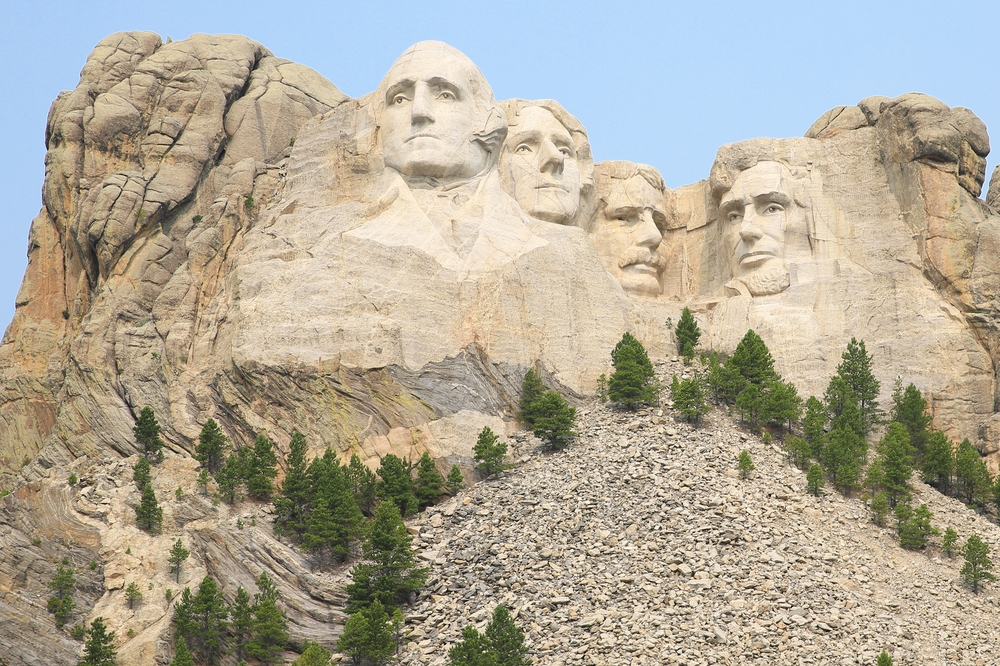 13 famous Western landmarks in the US worth seeing with kids