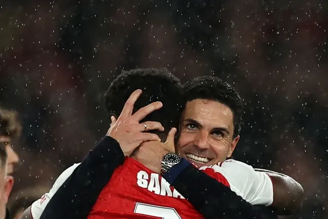 Mikel Arteta advierte al PSG: ganar la Premier League llenó de ambición ...