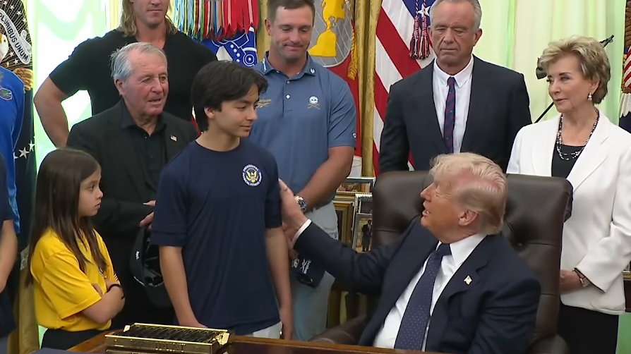 'That's a very small price to pay': Billionaire Trump dismisses botched ...