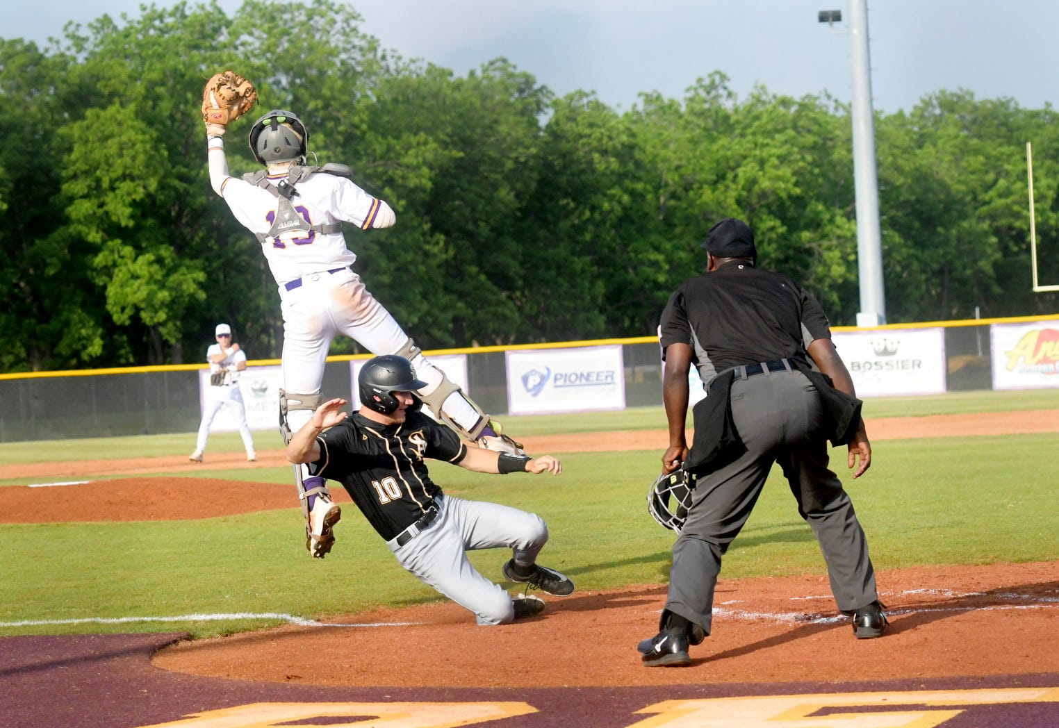 Here’s the 2025-26 all-district 1-5A baseball team led by Benton