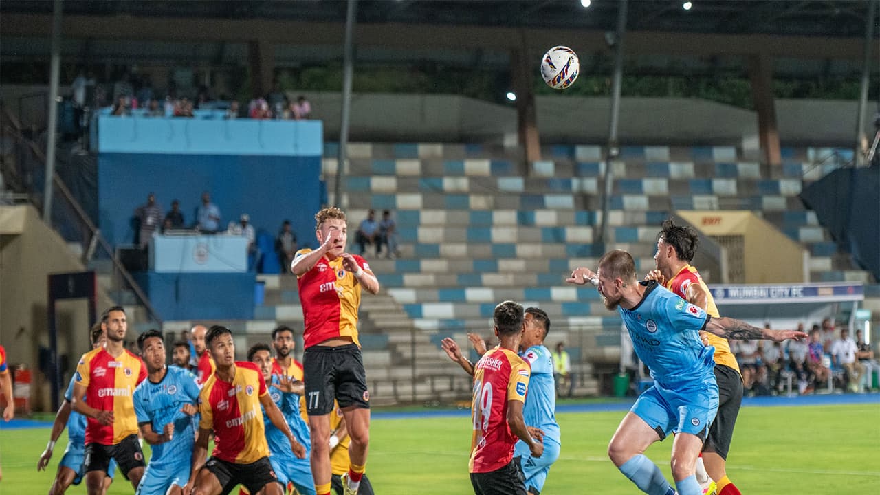 ISL 2025-26: East Bengal's stunning comeback sinks Mumbai City FC 2-1