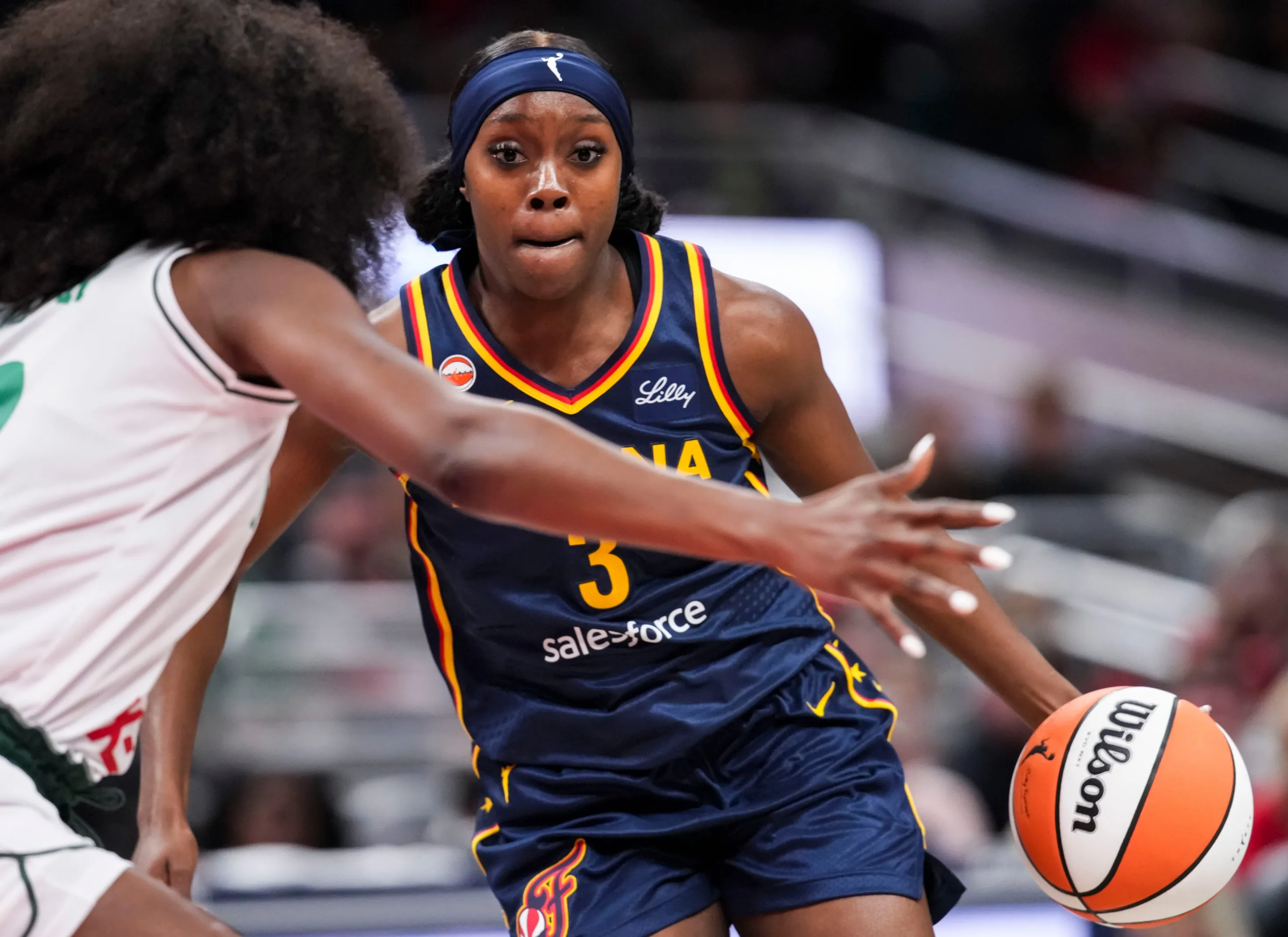 Raven Johnson jokes with Anthony Edwards over Adidas sneaker style
