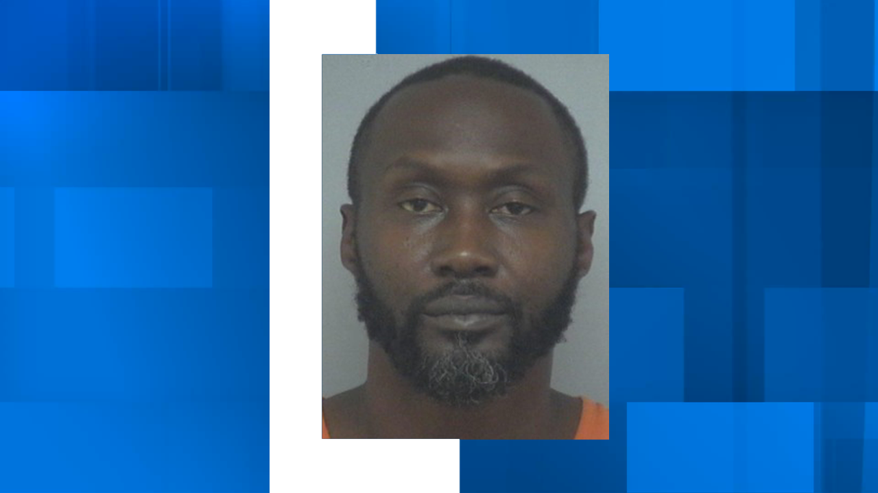 Deputies search for wanted Beaufort County man in connection with shooting