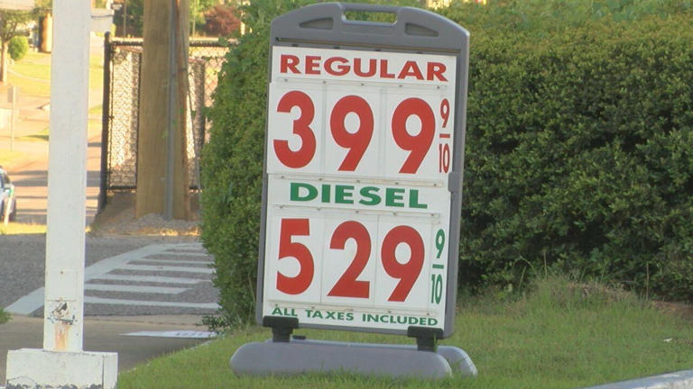 Gas prices surge toward $4 in Alabama as drivers adjust, experts cite ...