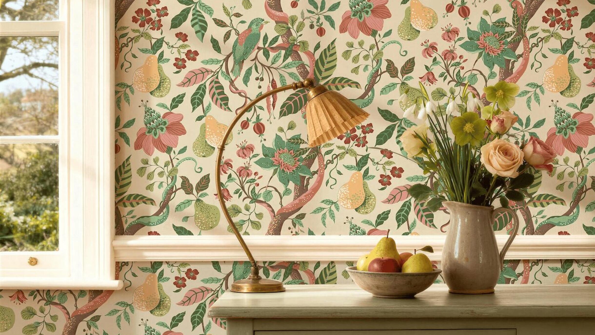 8 colorful new wallcoverings to brighten up an interior