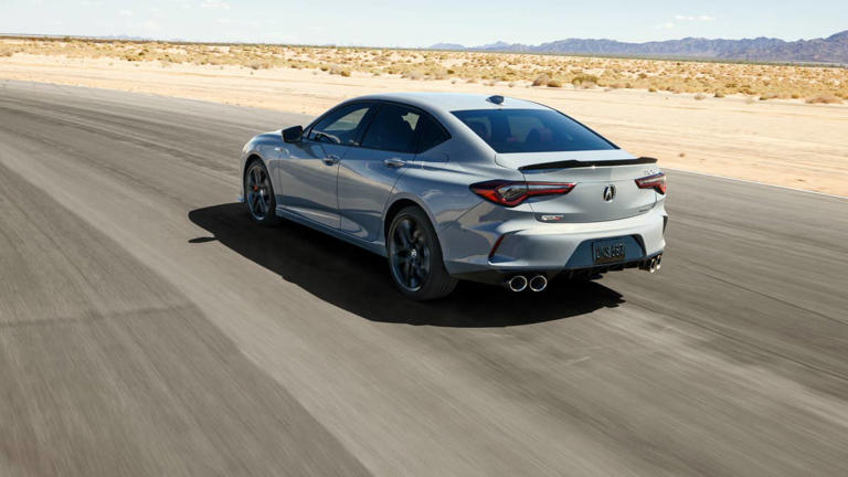 2025 Acura TLX