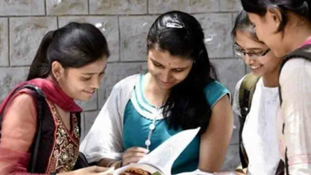జీవో-7పై సర్కార్‌ తర్జనభర్జన