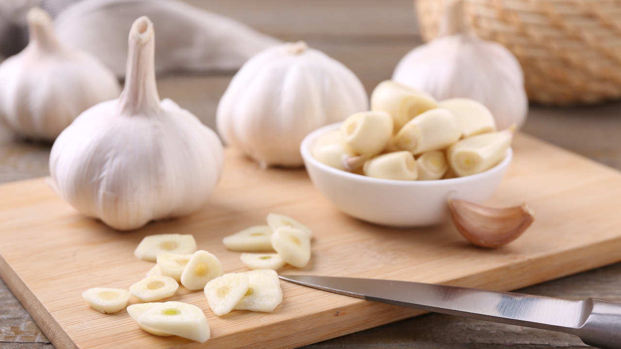 14 forgotten 1950s foods that food historians still study today