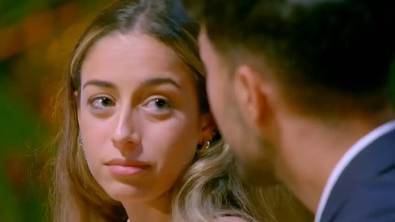 Ainhoa y Álex se reencuentran tras su abandono en 'La isla de las ...