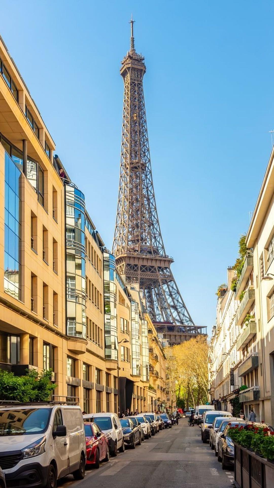 Paris: The most romantic city on the planet